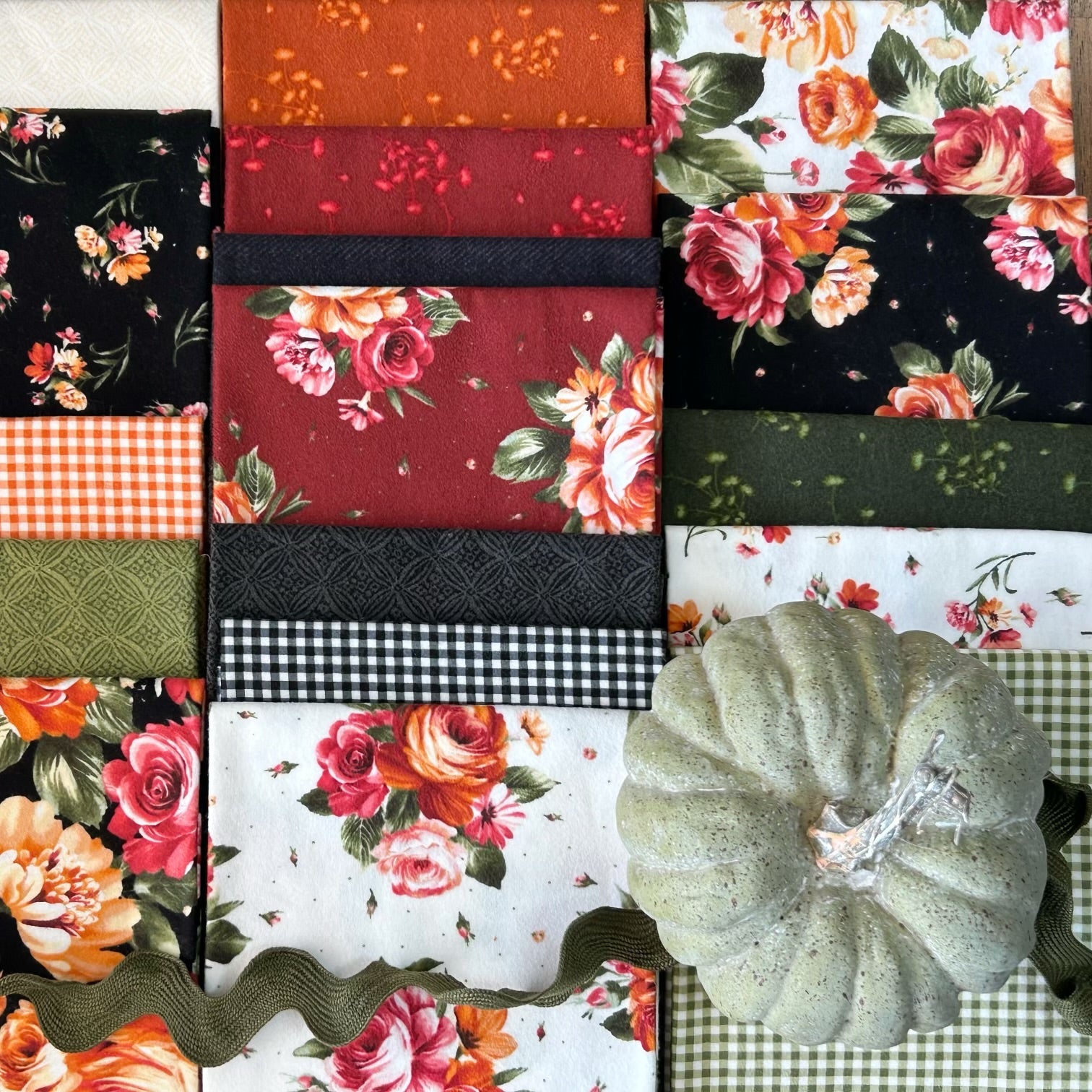 Autumn Rose by Maywood Studios – A Quilted Crow